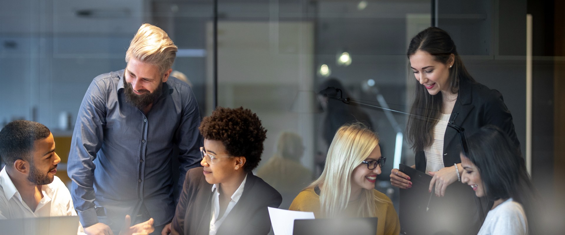 The Benefits of Working with a Professional Marketing Agency